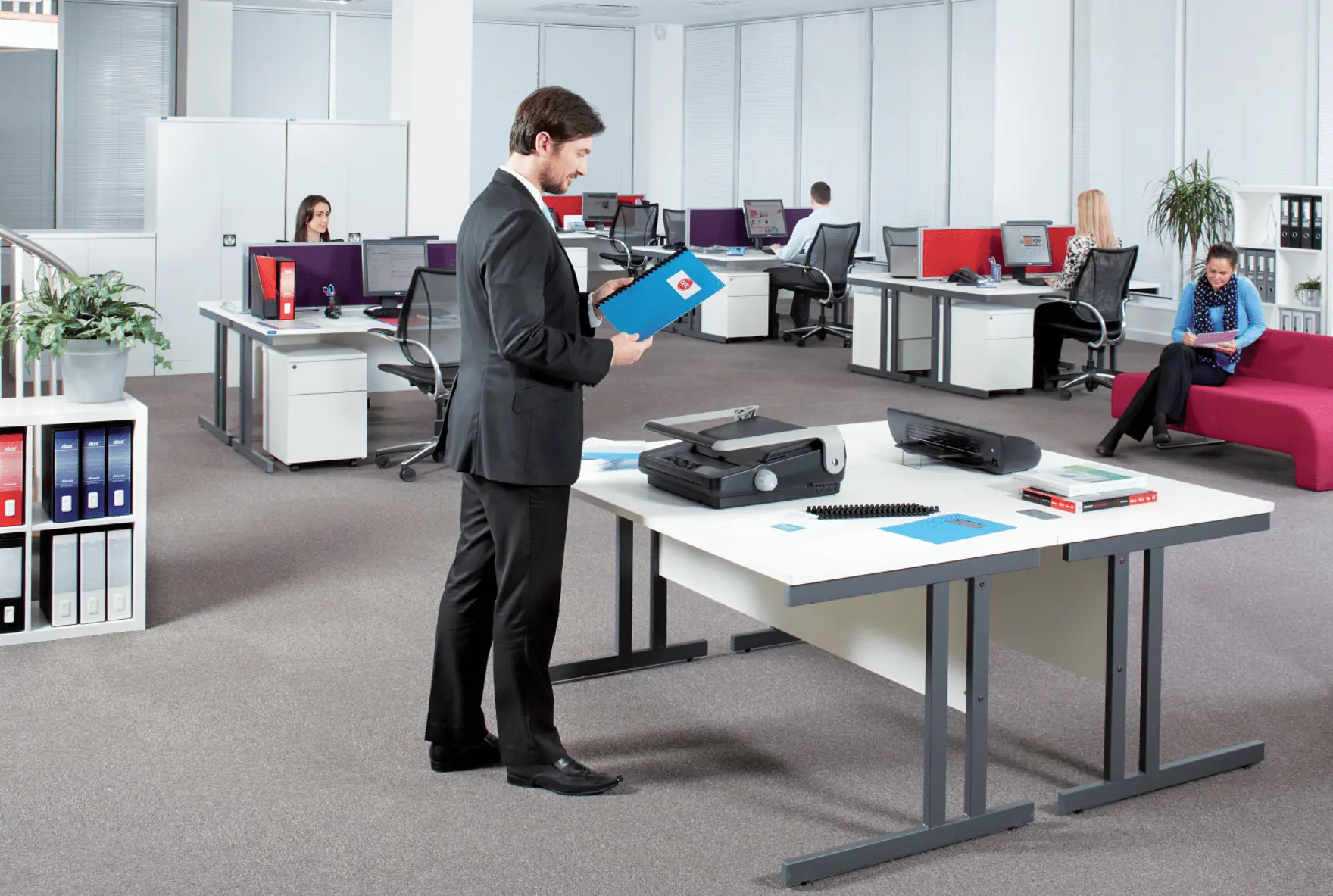 GBC CombBind® C340 Manual Binder | GBC