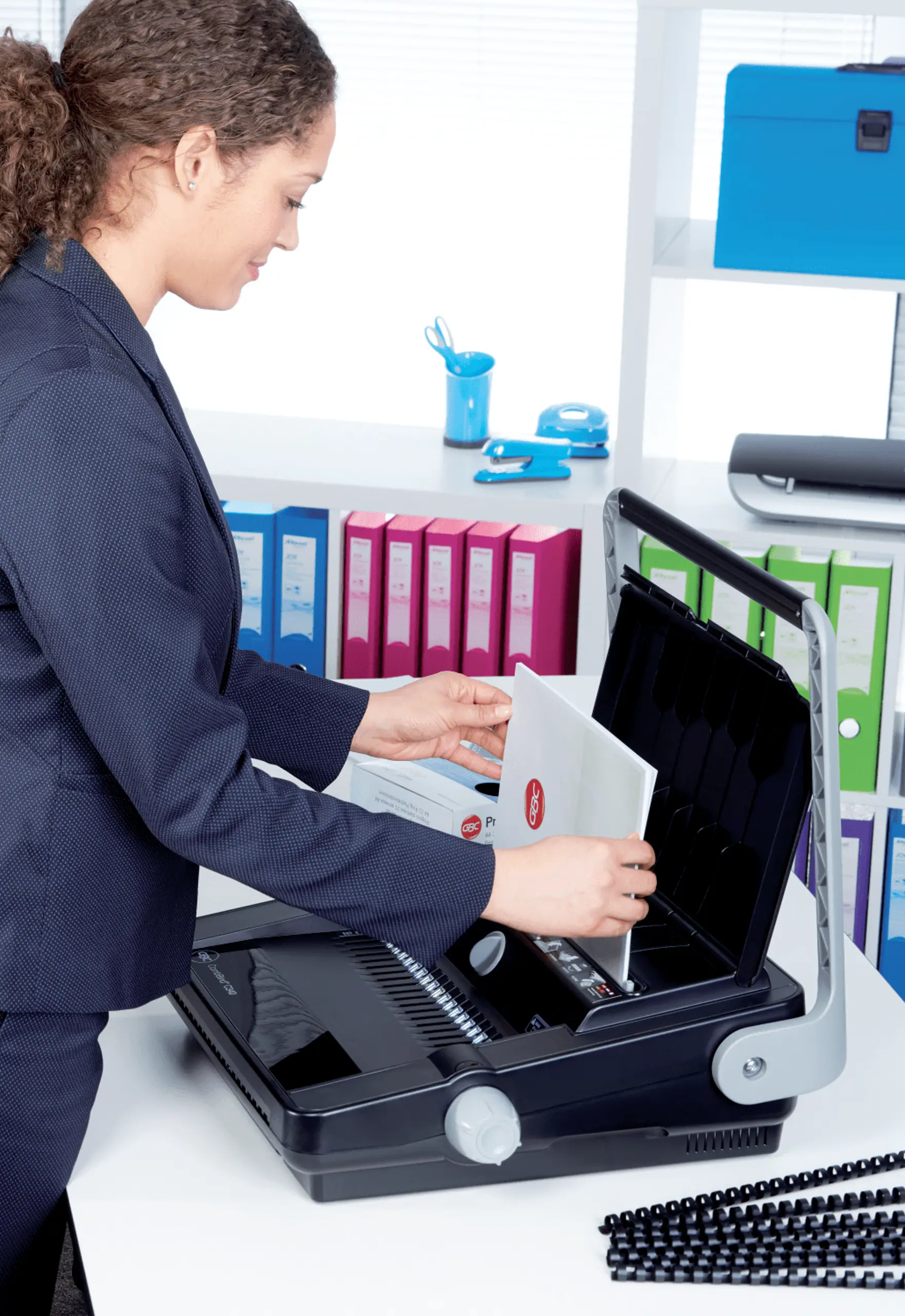 GBC CombBind® C340 Manual Binder | GBC